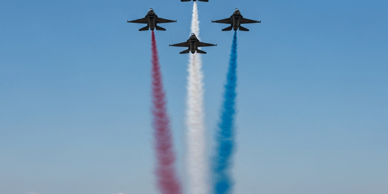 Red Arrows Reduce to Seven Aircraft for Most 2026 U.S. Tour — Nine-Ship ...